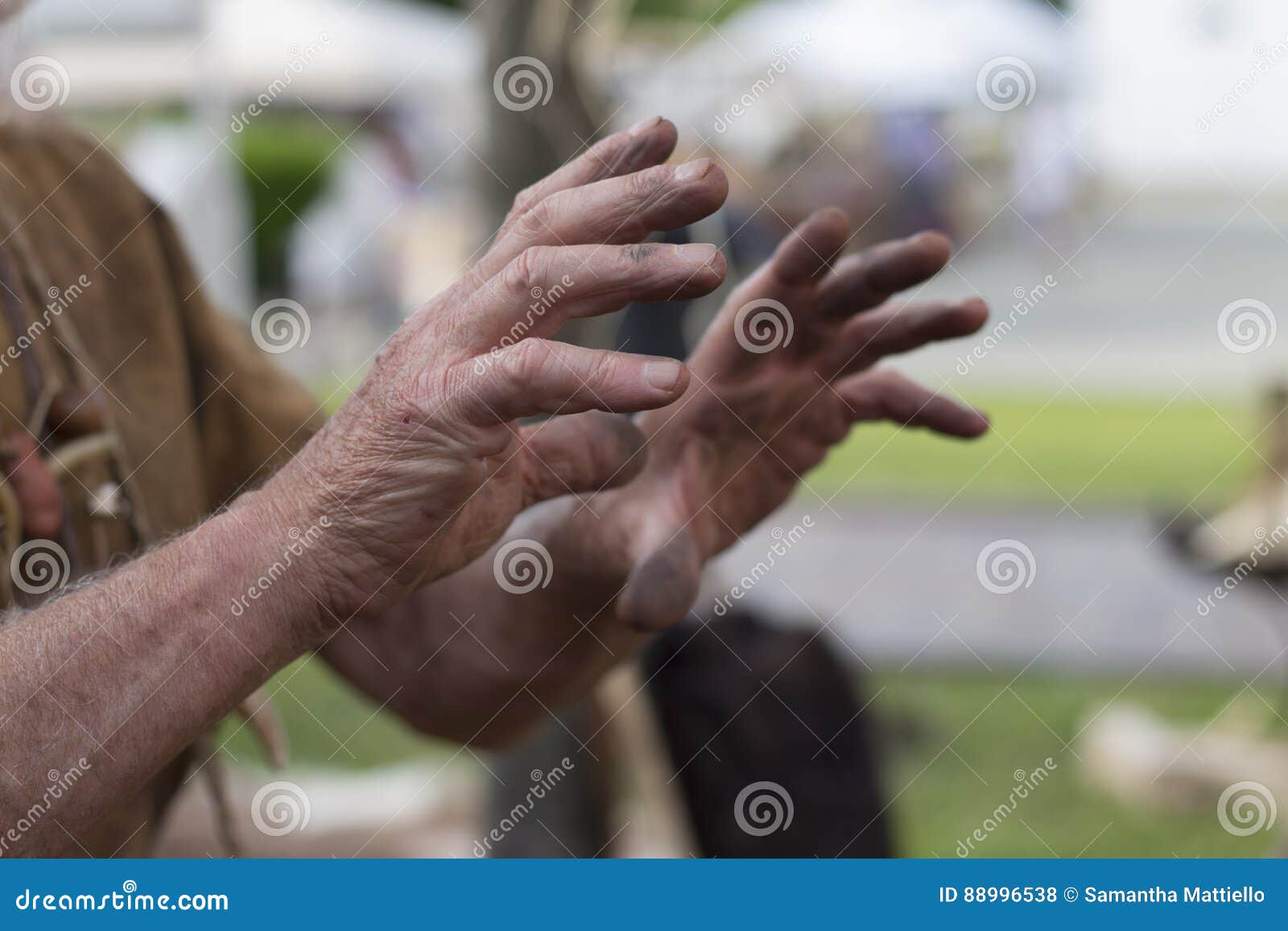 Hands` worker editorial stock photo. Image of people - 88996538
