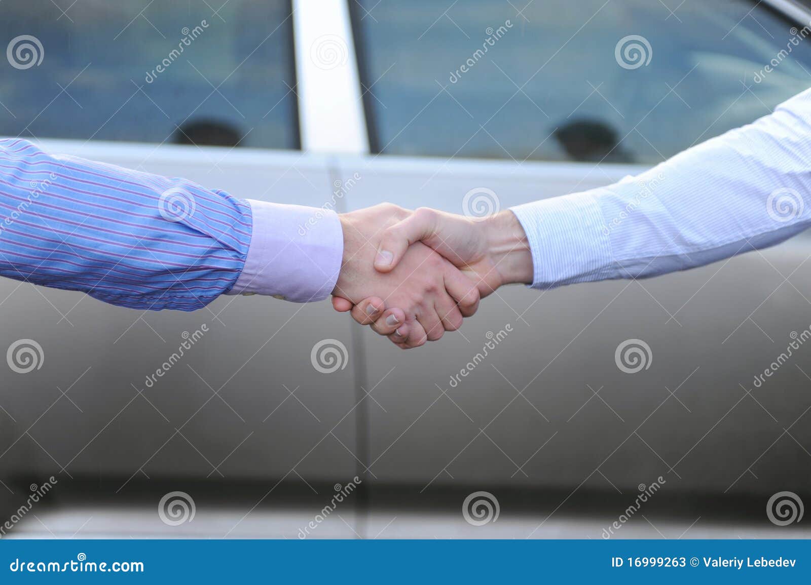 376 Handshake Gift Stock Photos - Free & Royalty-Free Stock Photos from ...