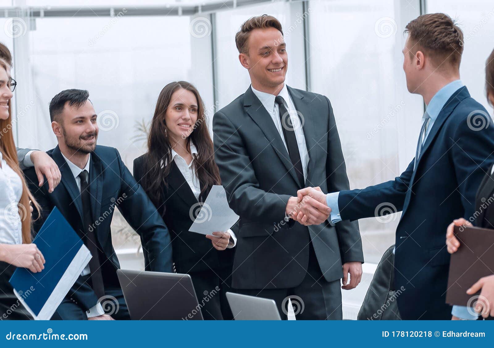 Handshake Business Partners at a Meeting in the Office Stock Photo ...