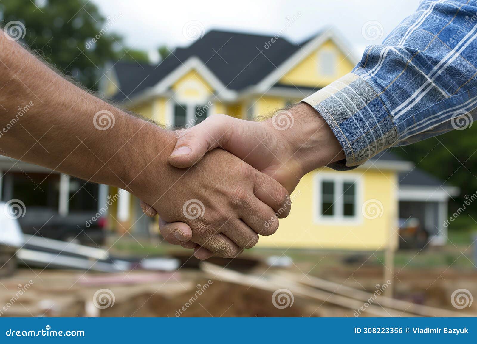 Handshake with Contractor with Home Renovation, Handshake of an ...