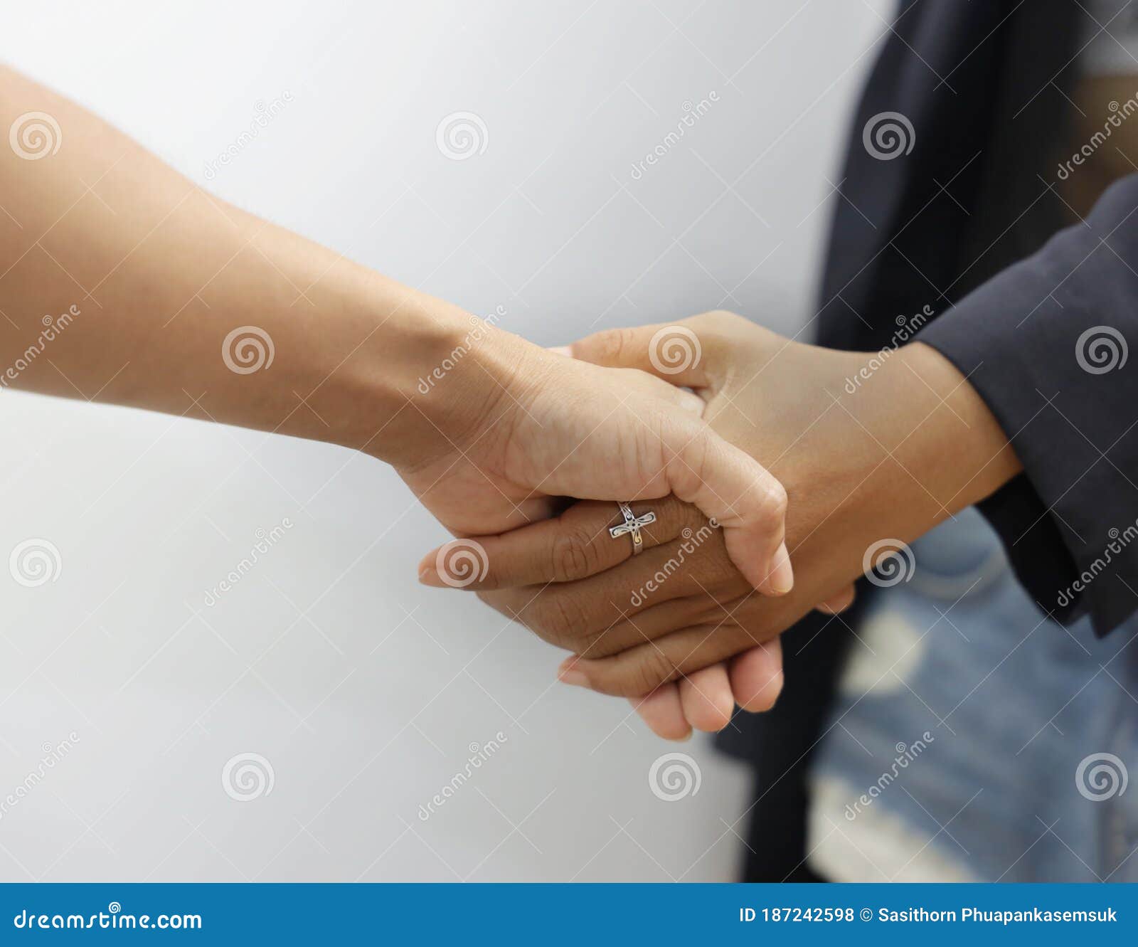 Handshake of Customer Image Which Help, Trust ,support ,empathy and ...