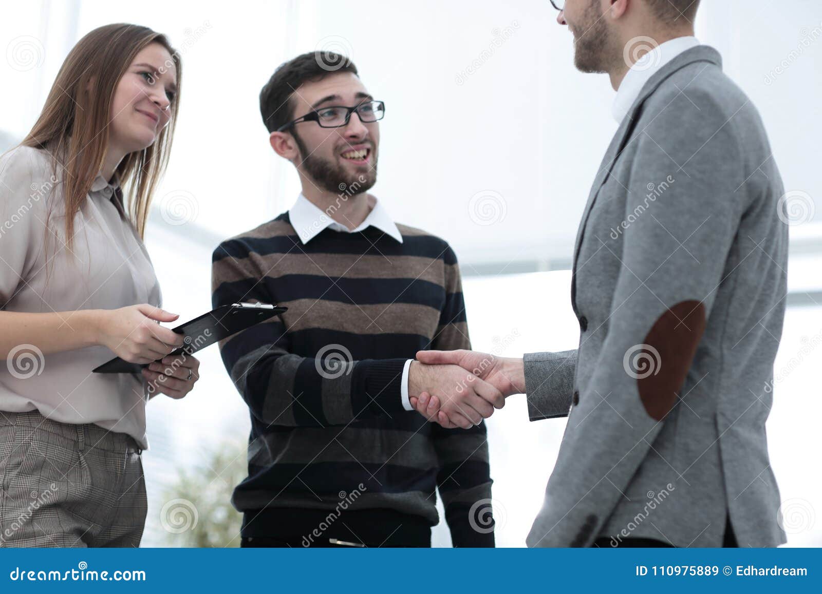Handshake between the Manager and the Client Stock Image - Image of ...