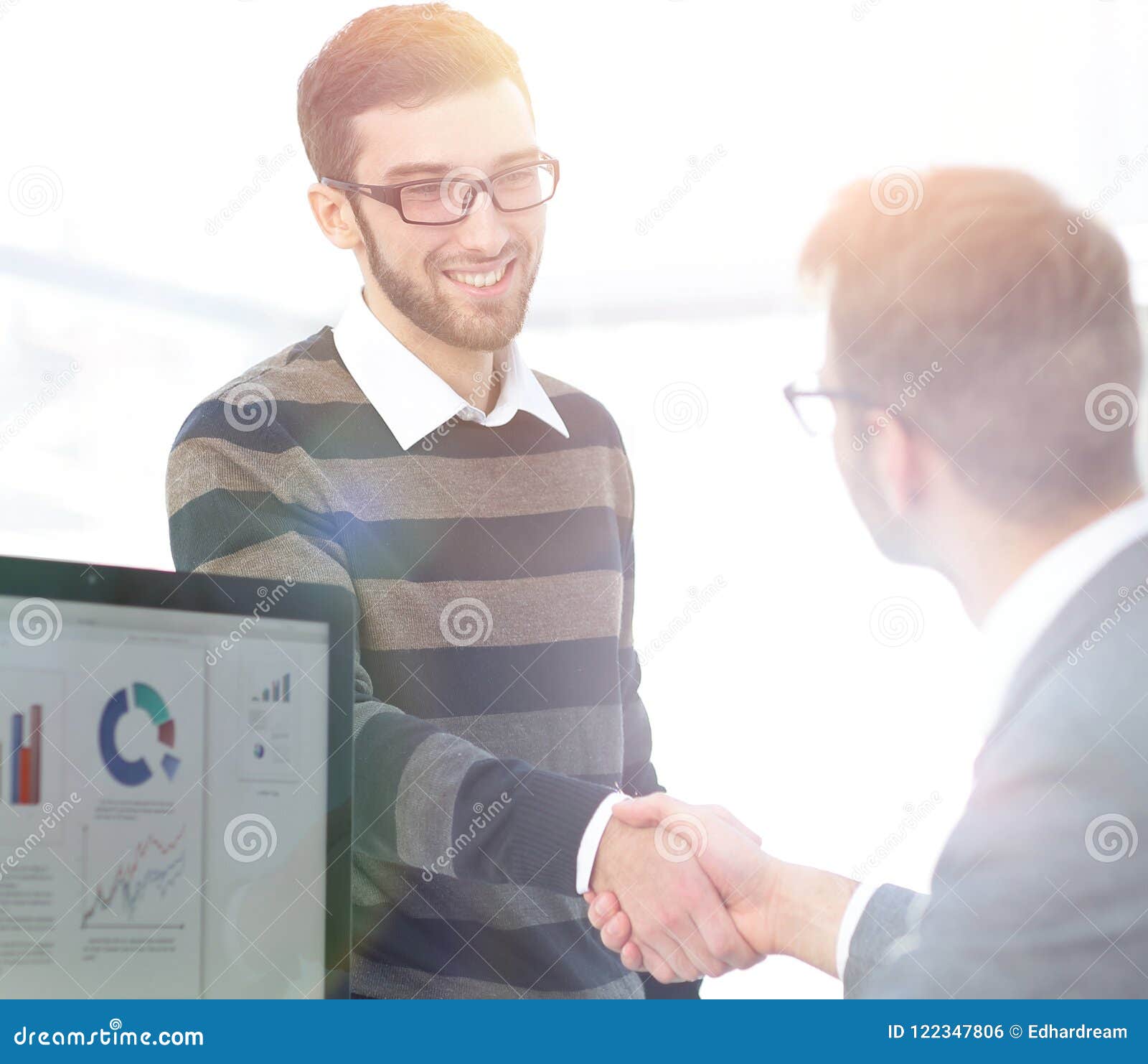 Handshake Manager and the Client Stock Photo - Image of meeting ...