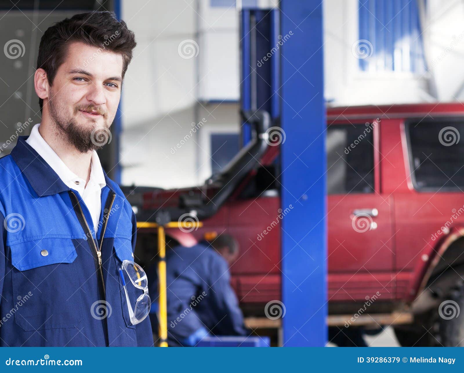 Handsome car mechanic stock image. Image of work, garage - 39286379