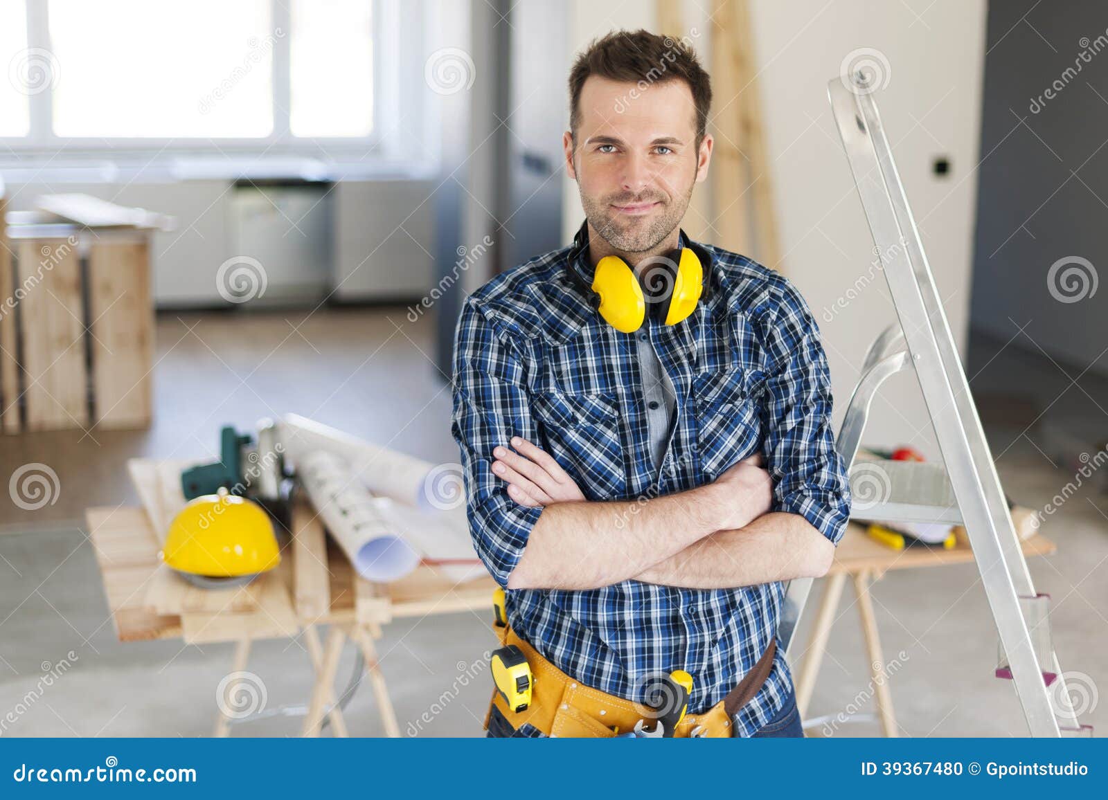 Handsome Construction Worker Stock Photo - Image of tool, ladder: 39367480