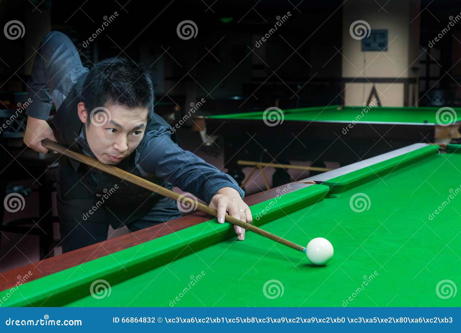 Handsome Man Playing Snooker Editorial Photography - Image of ...