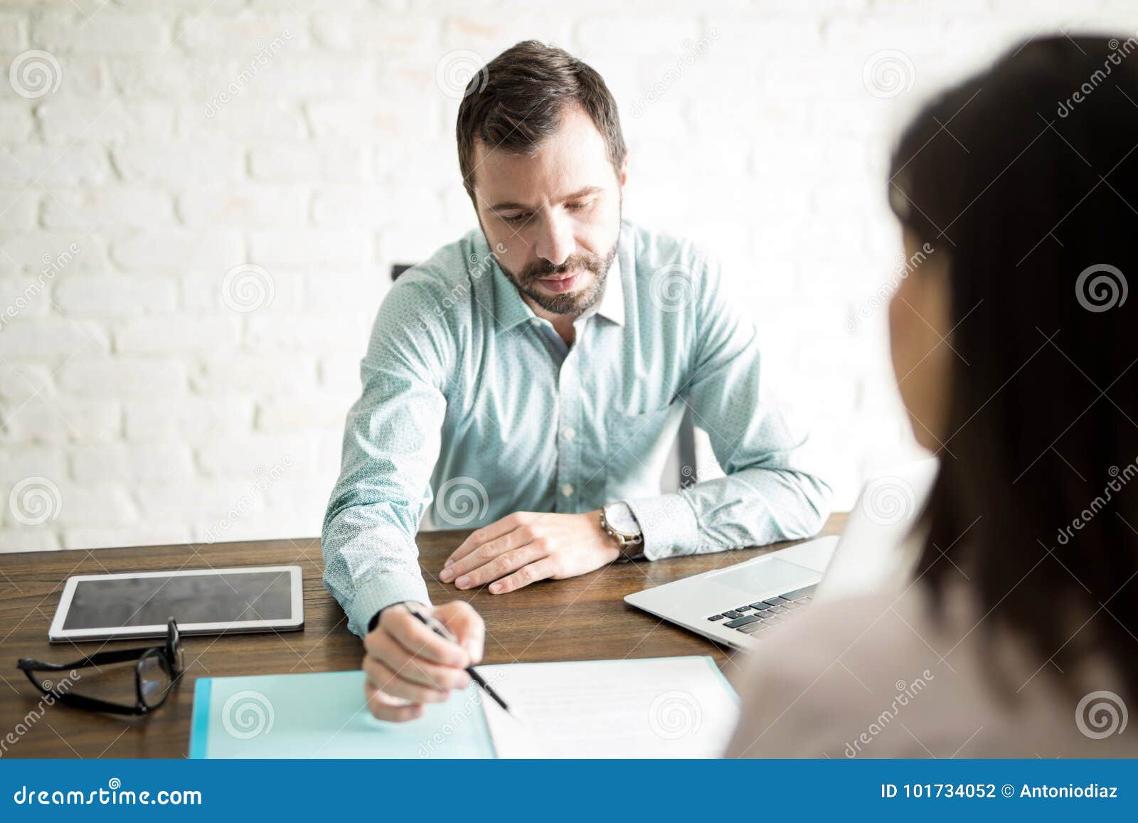 Explaining Contract To a Client Stock Photo - Image of firm, client ...