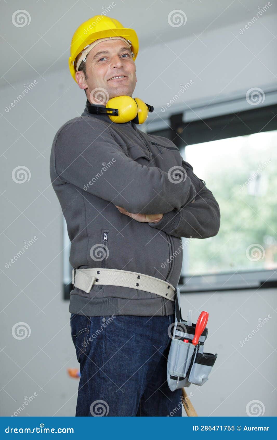 Stepladder Workingman Stock Photos - Free & Royalty-Free Stock Photos ...