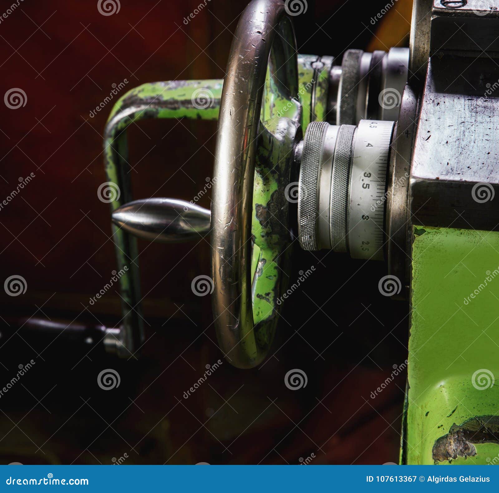 Handwheel of Old Green Milling Machine with Numbers Stock Image - Image ...
