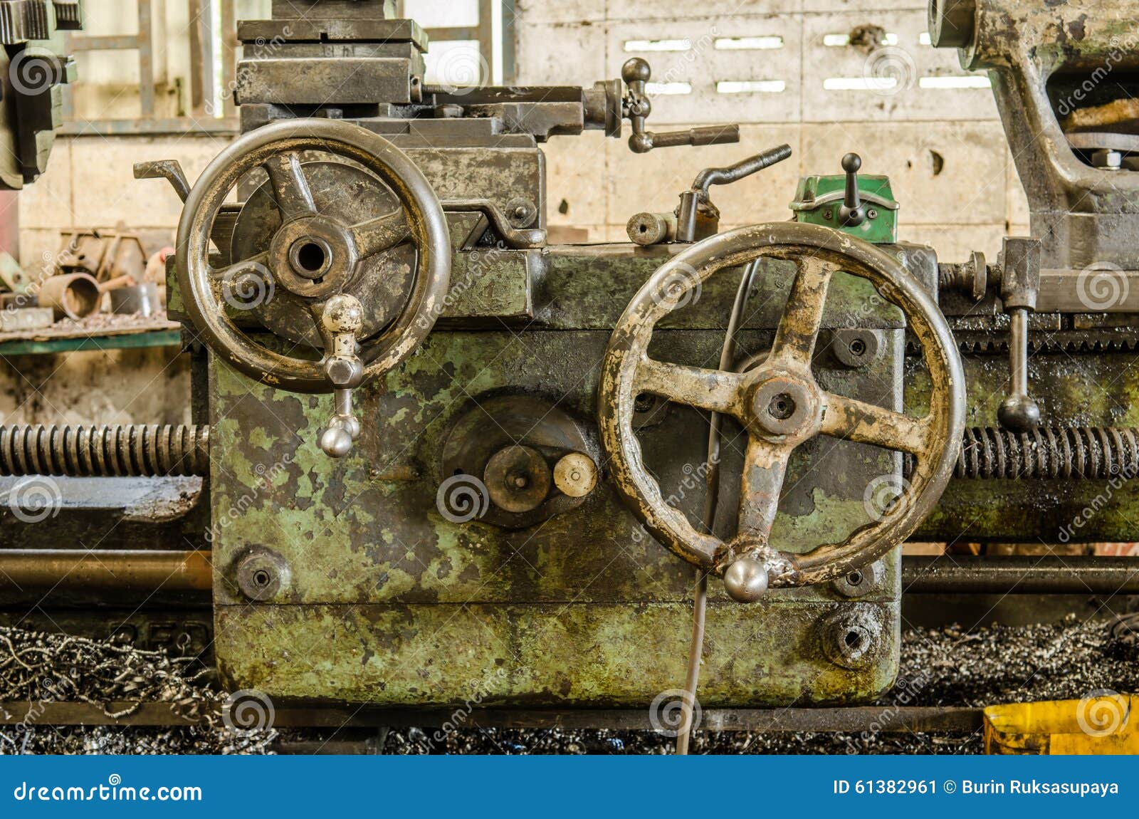 Handwheel of Old Lathe Machine. Stock Image - Image of steel, push ...