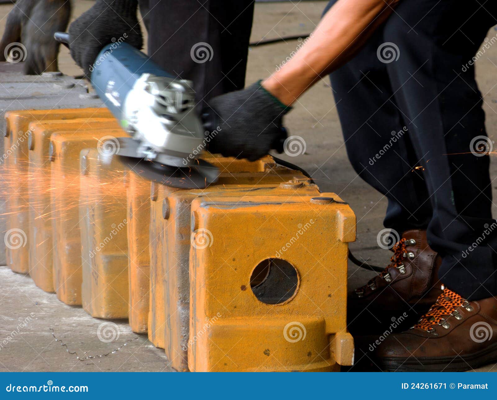 Handyman Use Grinder at Work Stock Image - Image of hand, gloves: 24261671