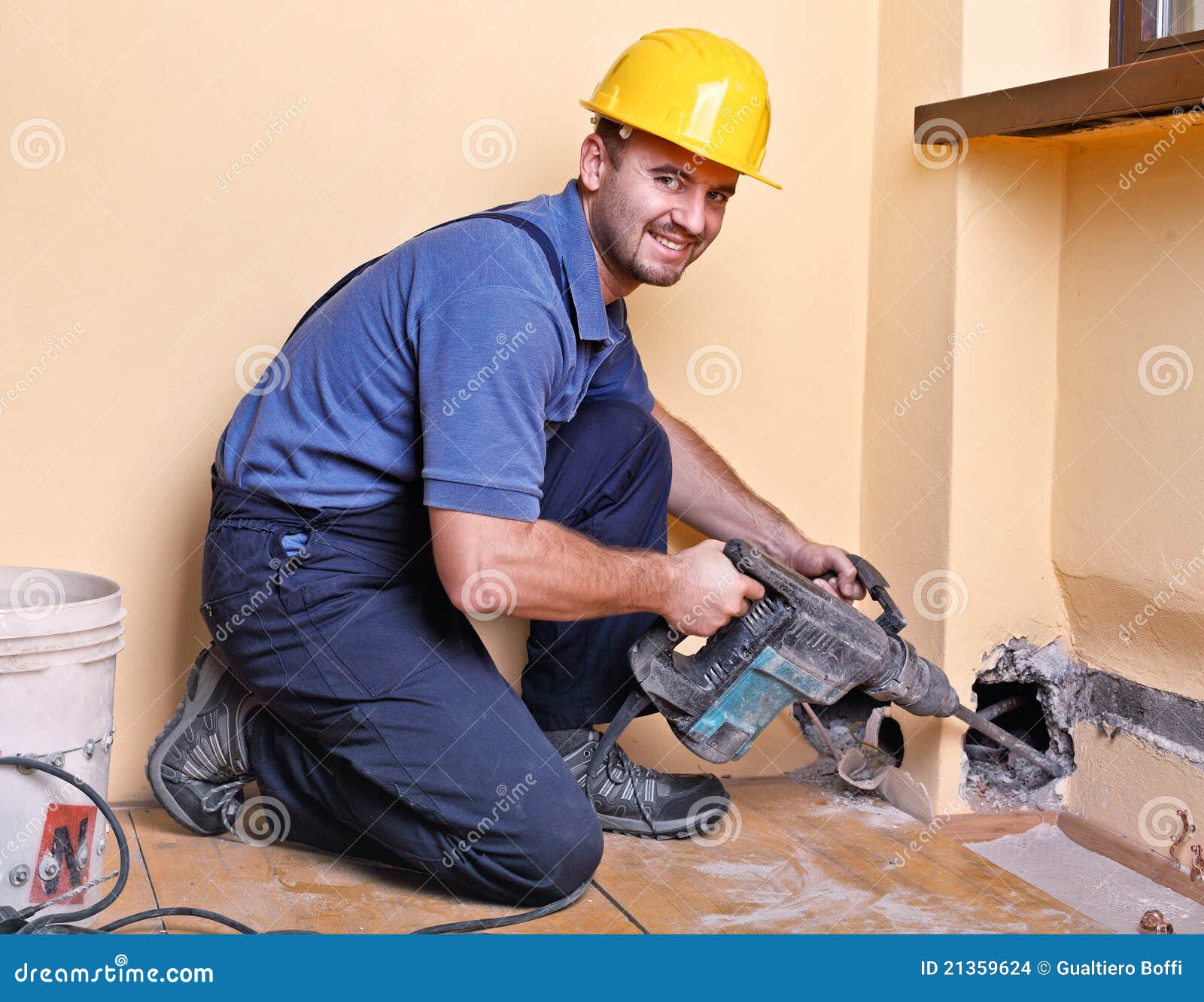 Handyman at work stock photo. Image of handyman, construction - 21359624