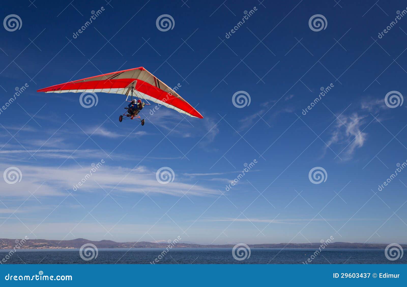 Hang glider stock image. Image of hangglider, deltaplane - 29603437