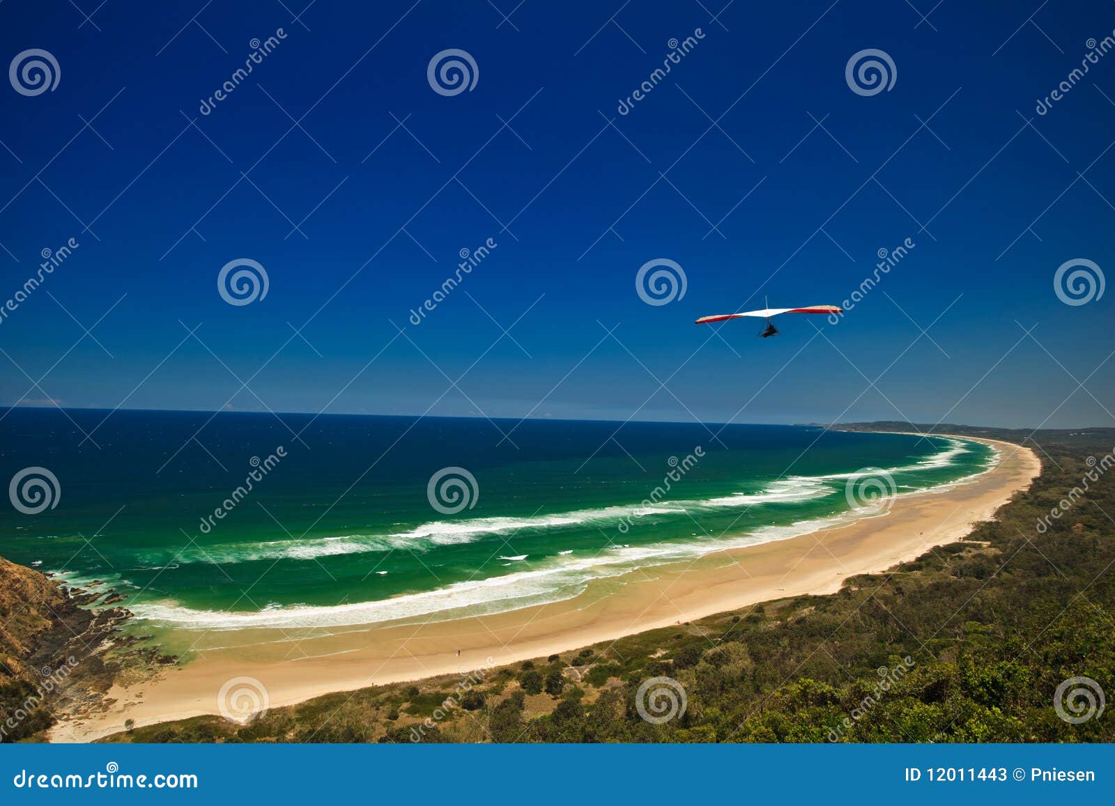 Hang Glider Flying Over Beach Stock Image - Image of beach, maritime ...