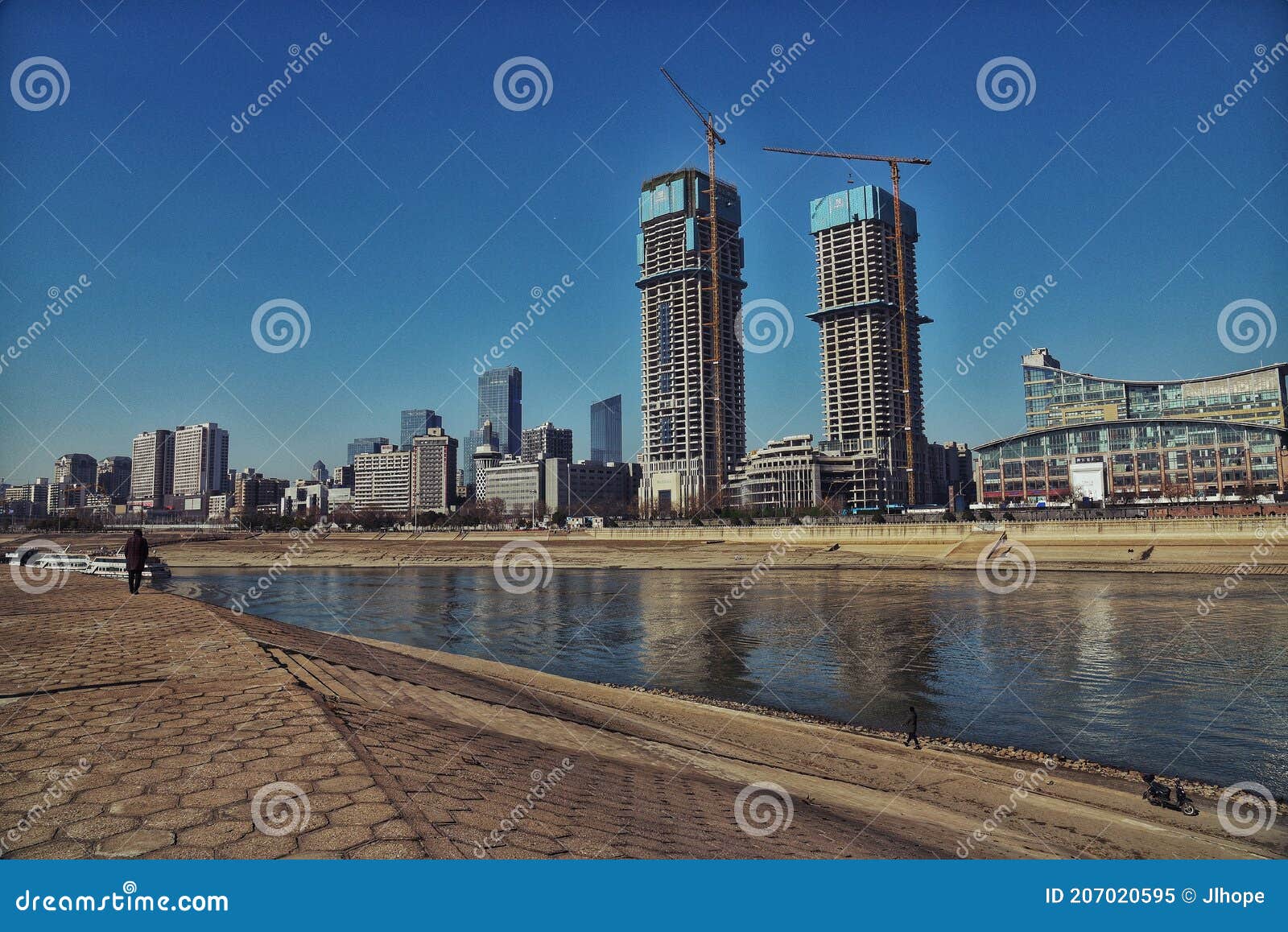 Han River Flows through the Wuhan City Editorial Image - Image of city ...