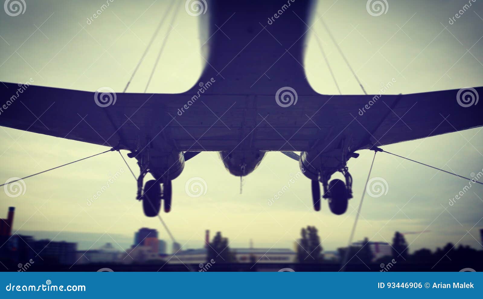 Hanging Airplane editorial photo. Image of hanging, berlin - 93446906