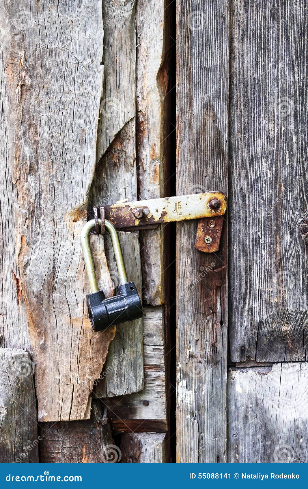 Hanging a door lock stock image. Image of adventure, antique - 55088141