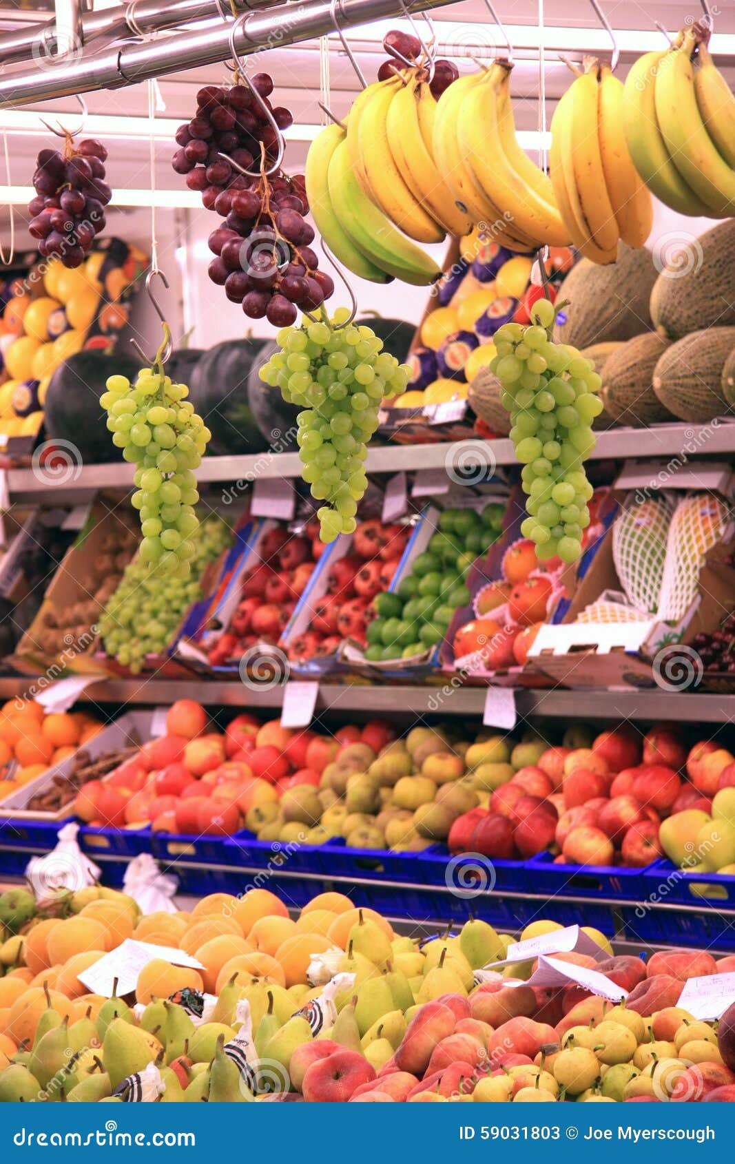 Hanging Grapes Supermarket Stall Stock Image - Image of stall, culture ...