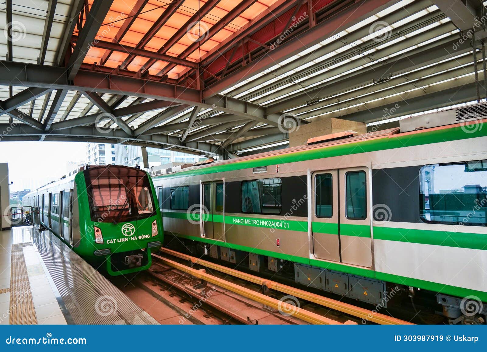 Hanoi, Vietnam - 01.15 editorial stock image. Image of vietnam - 303987919