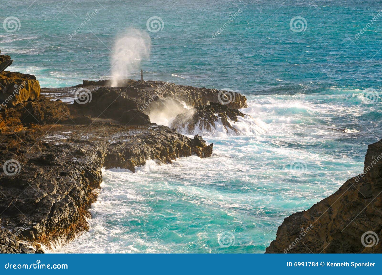 Hanole blowhole stock photo. Image of caves, coast, surf - 6991784