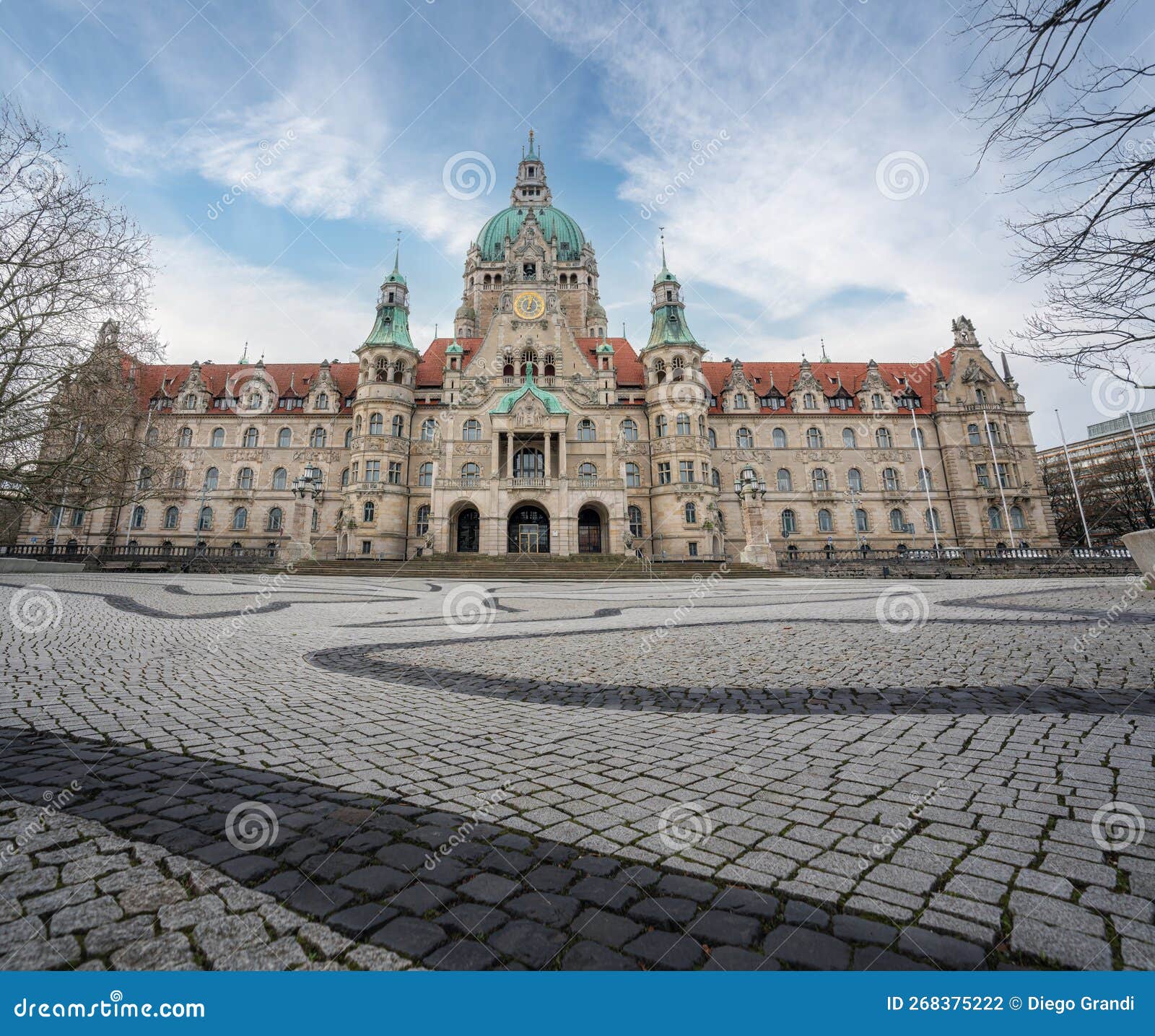 Hanover New Town Hall - Hanover, Germany Editorial Photography - Image ...
