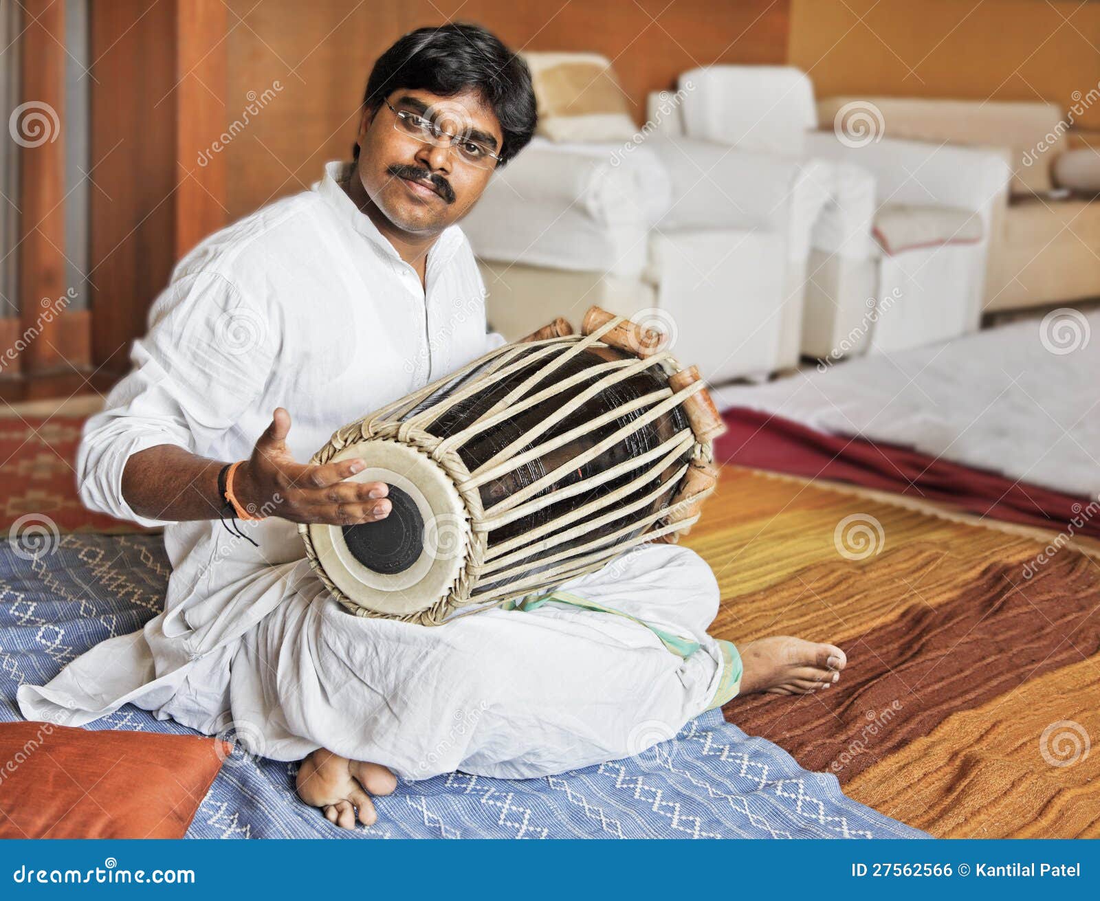 Hanumant Ghadge Tabla Accompaniment Stock Photo - Image of hinduism ...