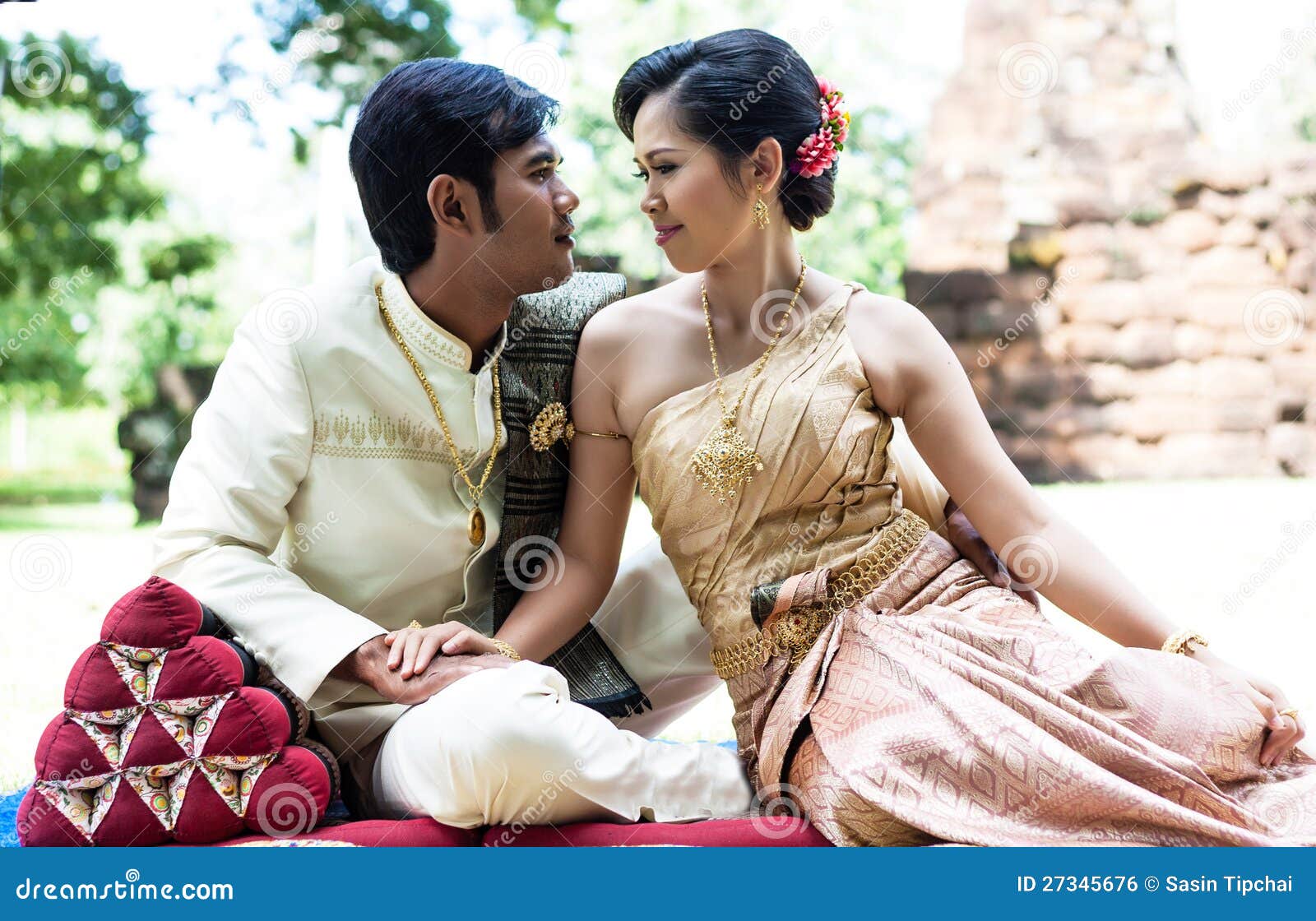 Happily married couple stock photo. Image of happy, park - 27345676