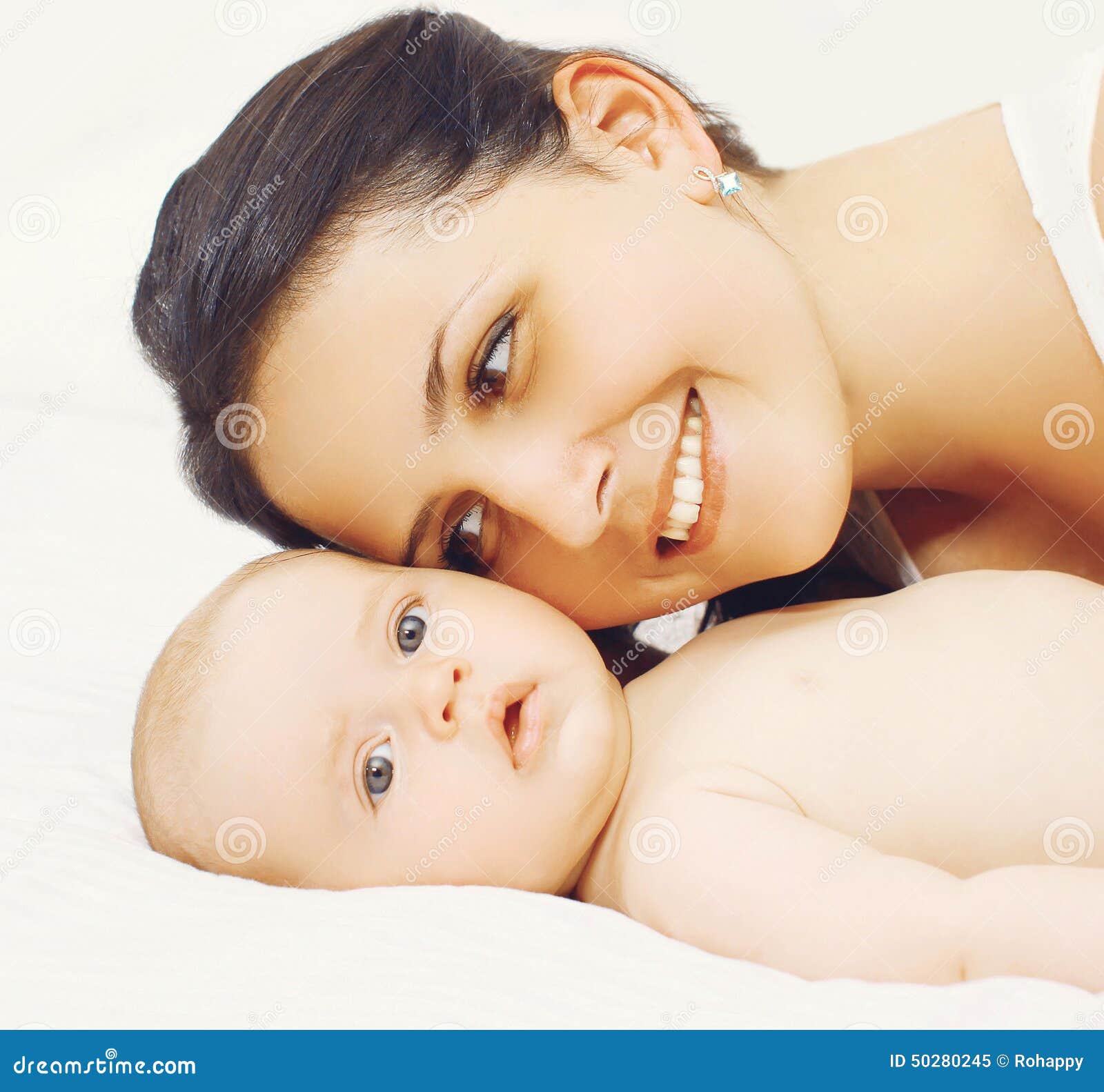 Happiness Mother! Face Mom and Baby Stock Image - Image of infant, love ...