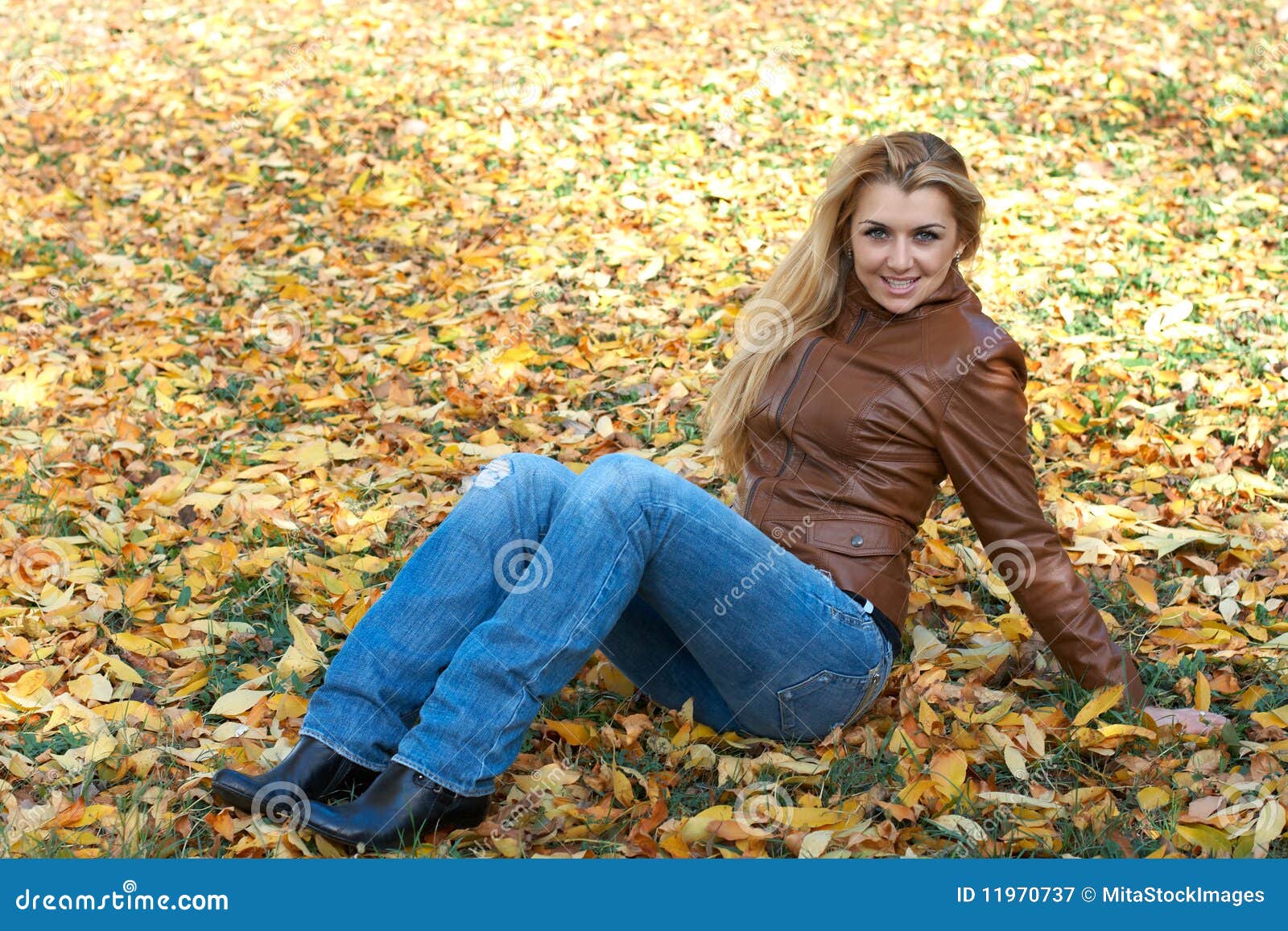 Happiness woman stock image. Image of happiness, expressive - 11970737