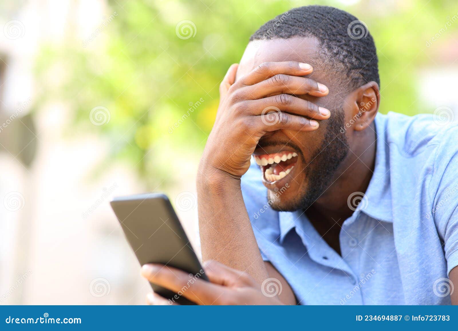 Laughing Out Loud Emoticon Royalty-Free Stock Photo | CartoonDealer.com ...