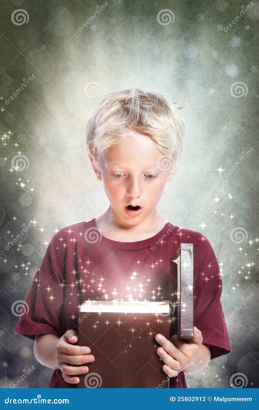 Happy Boy Opening a Gift Box Stock Photo - Image of light, childhood ...
