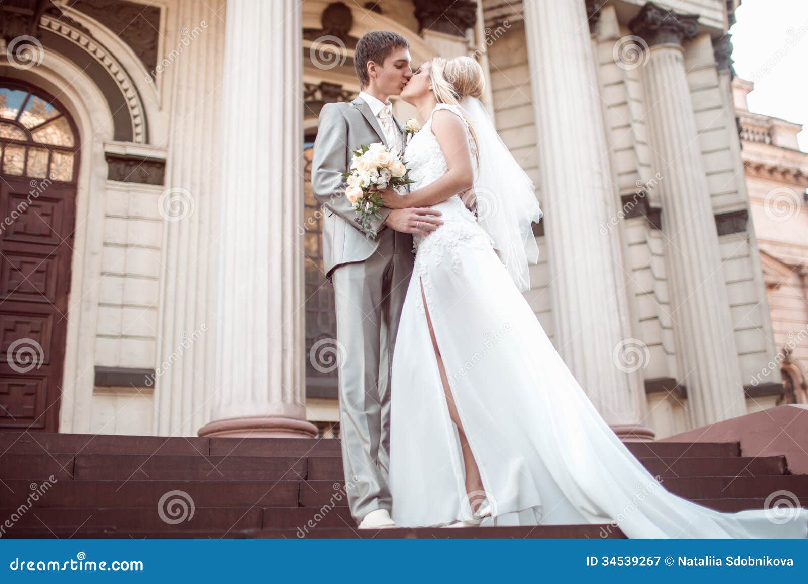 Happy Bride and Groom in Wedding Day Stock Image - Image of kiss, bride ...