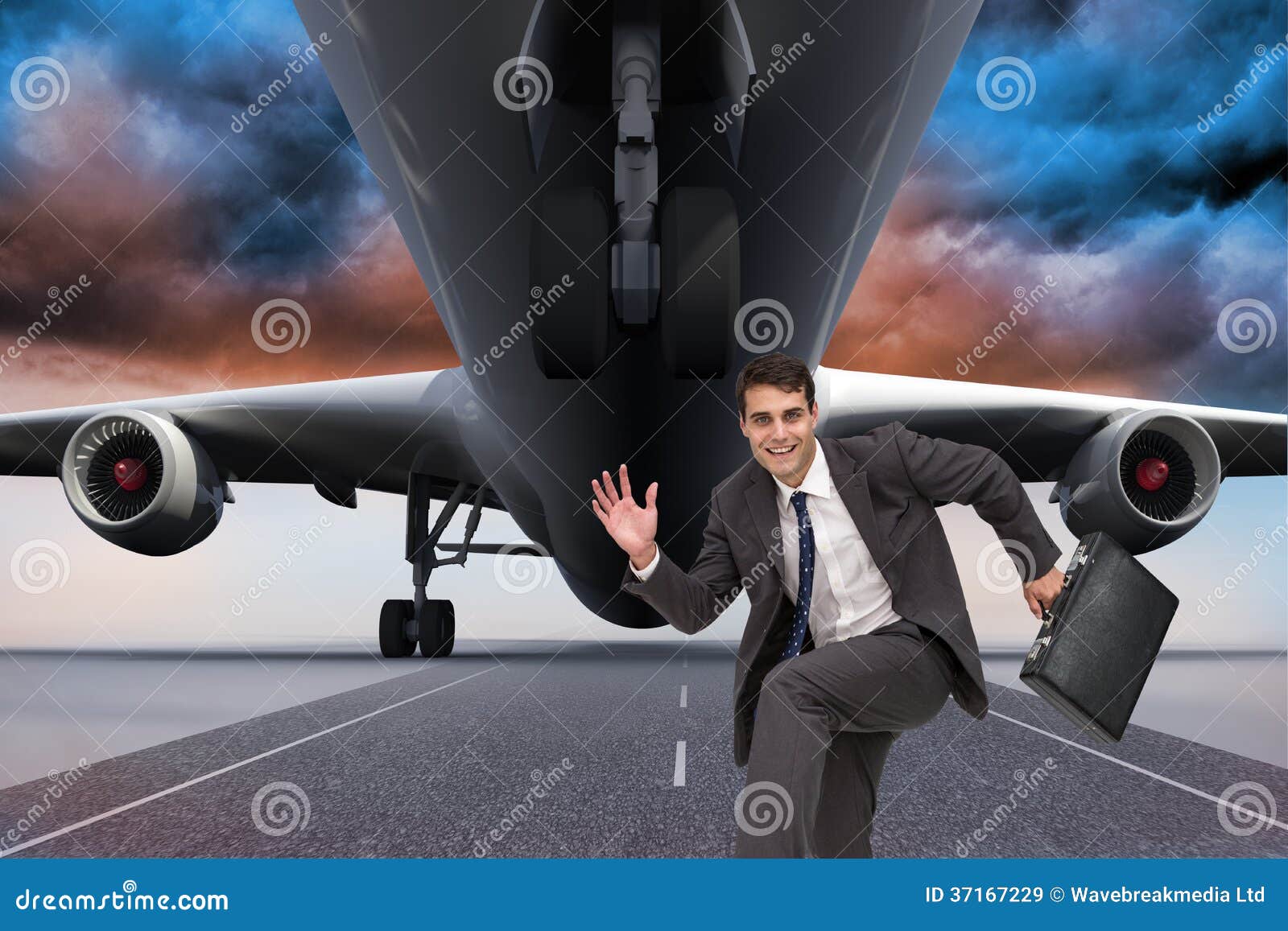 Happy Businessman in a Hury Stock Image - Image of runway, tourism ...