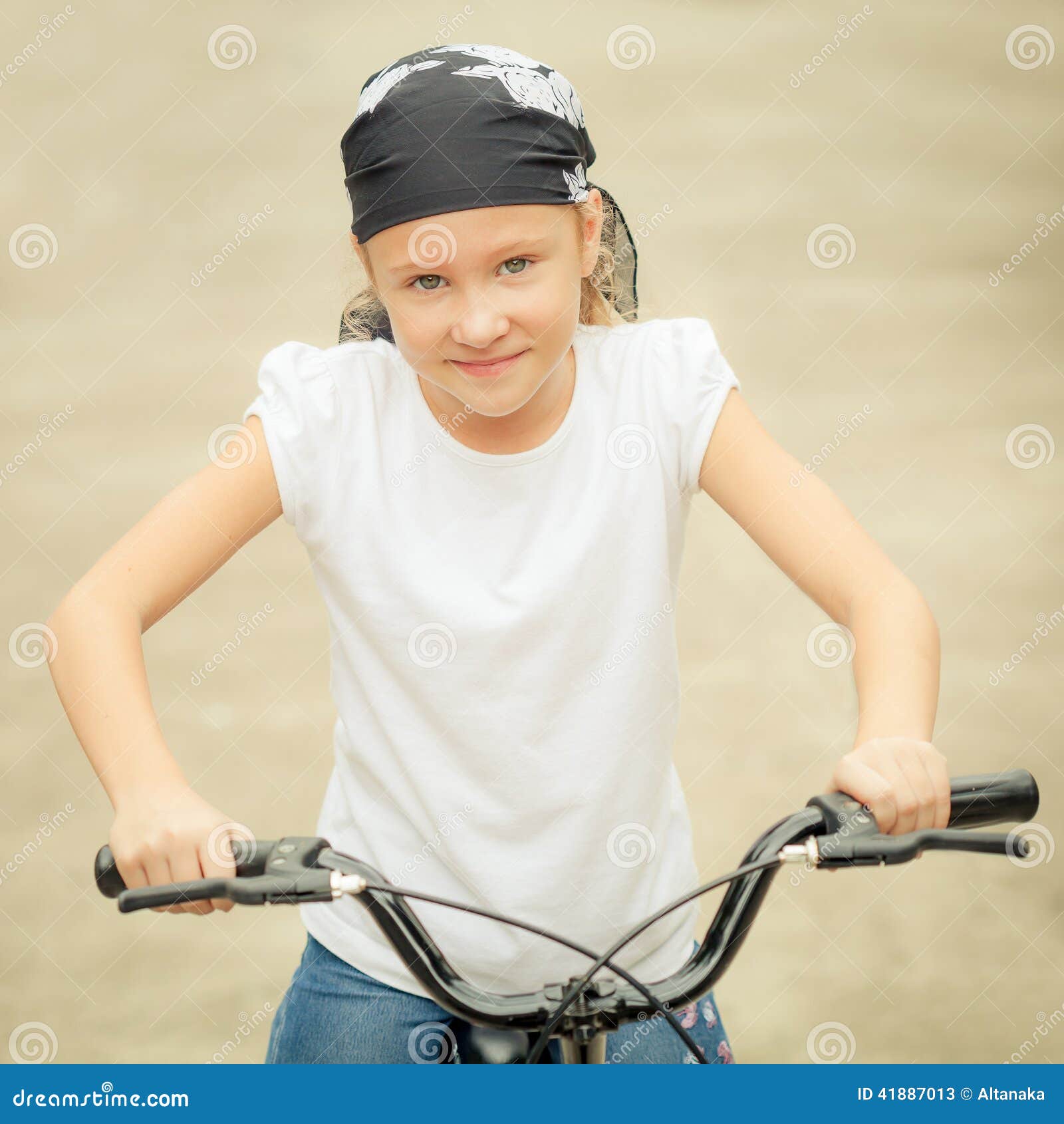 Happy child on a bicycle stock image. Image of bicycle - 41887013
