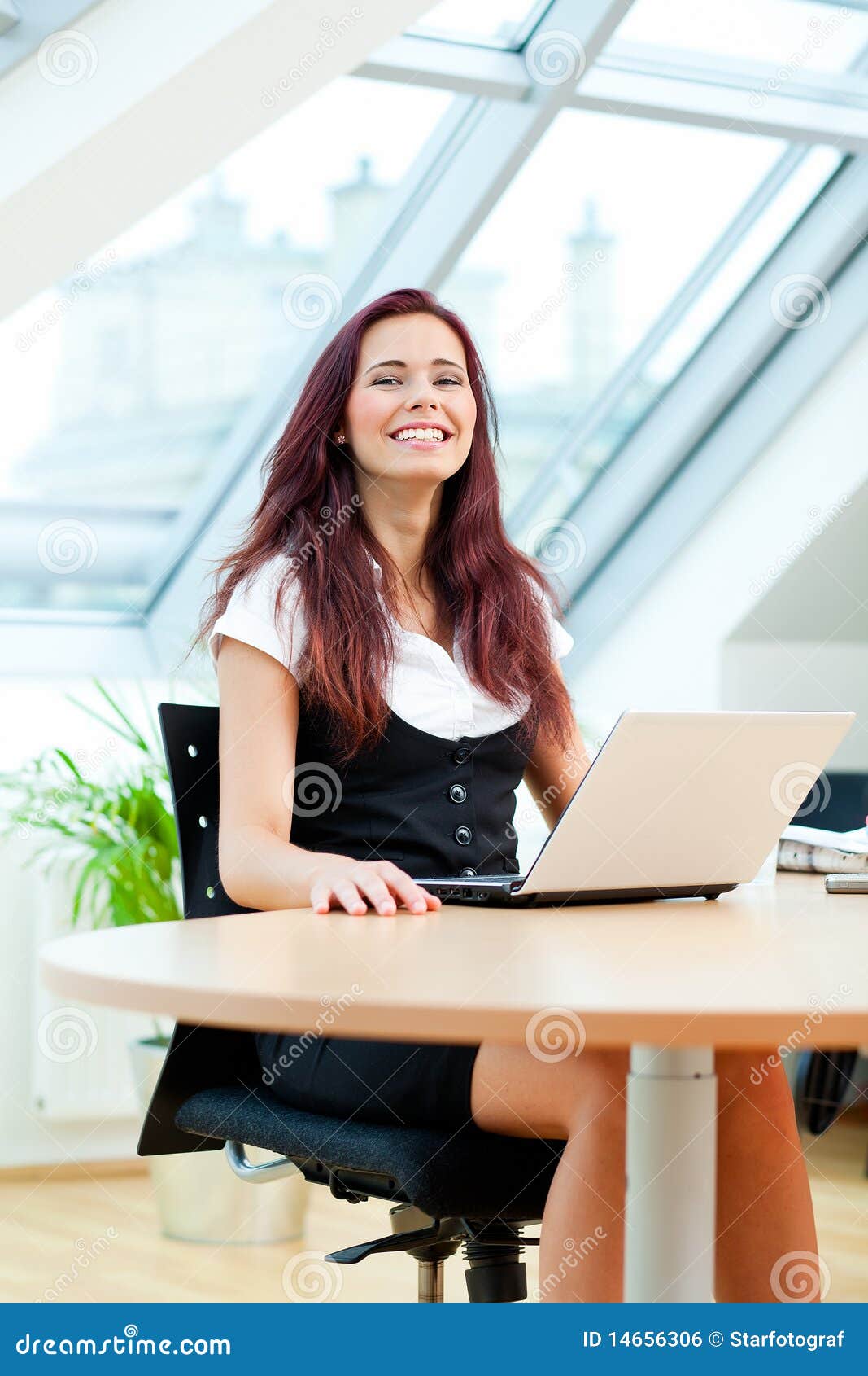 Happy clerk stock photo. Image of looking, laptop, employee - 14656306