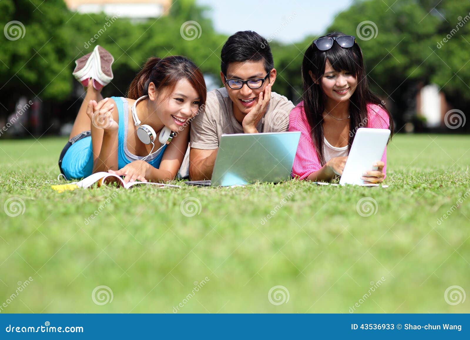 Happy College Students Using Computer Stock Image - Image of happy ...