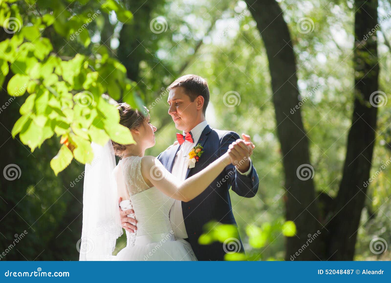 Happy Couple Dancing in Green Park Stock Image - Image of couple, love ...