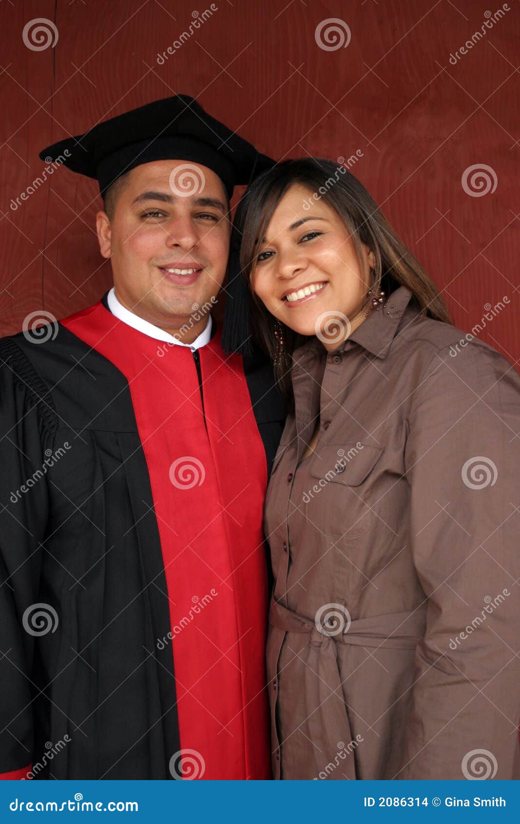 Happy Couple on Graduation Day Stock Photo - Image of alumni, goal: 2086314