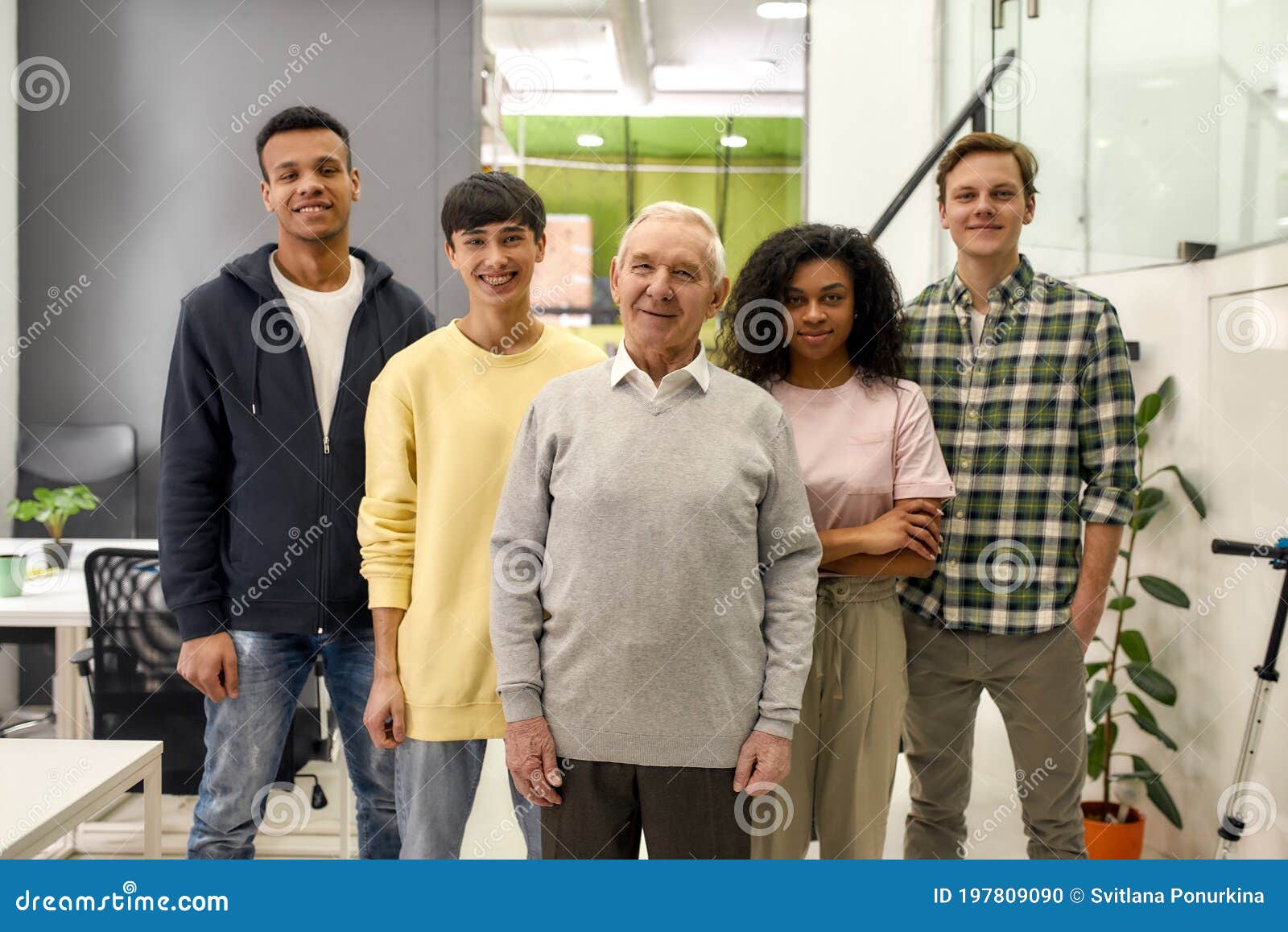 Happy Diverse Team of Employees Looking at Camera while Posing ...