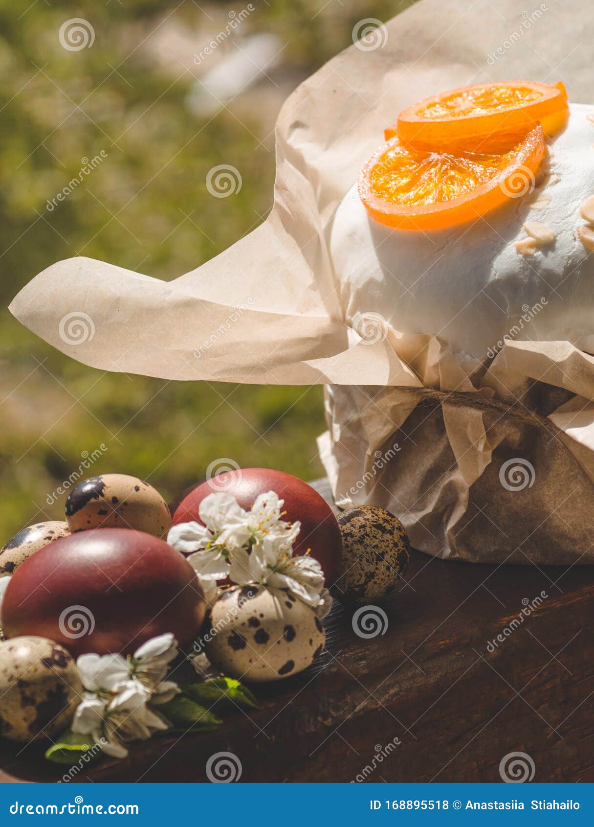 Happy Easter. Congratulatory Easter Background. Easter Cake with Easter ...