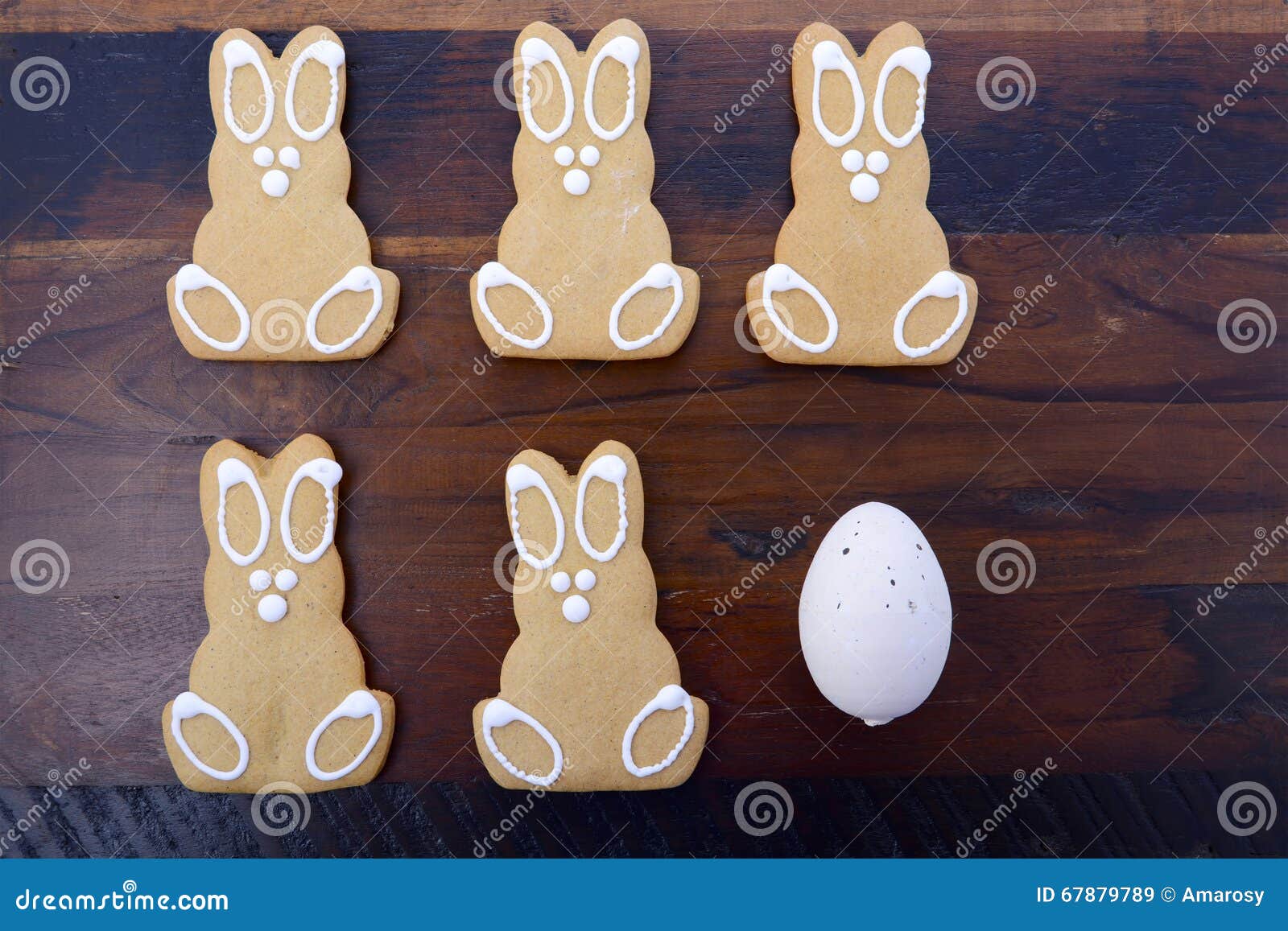 Happy Easter Gingerbread Cookie Bunnies Stock Image - Image of holiday ...