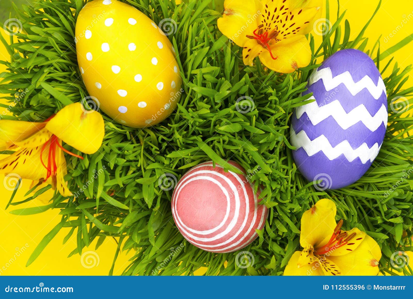 Happy Easter and Spring is Coming Concept Stock Photo - Image of leaf ...