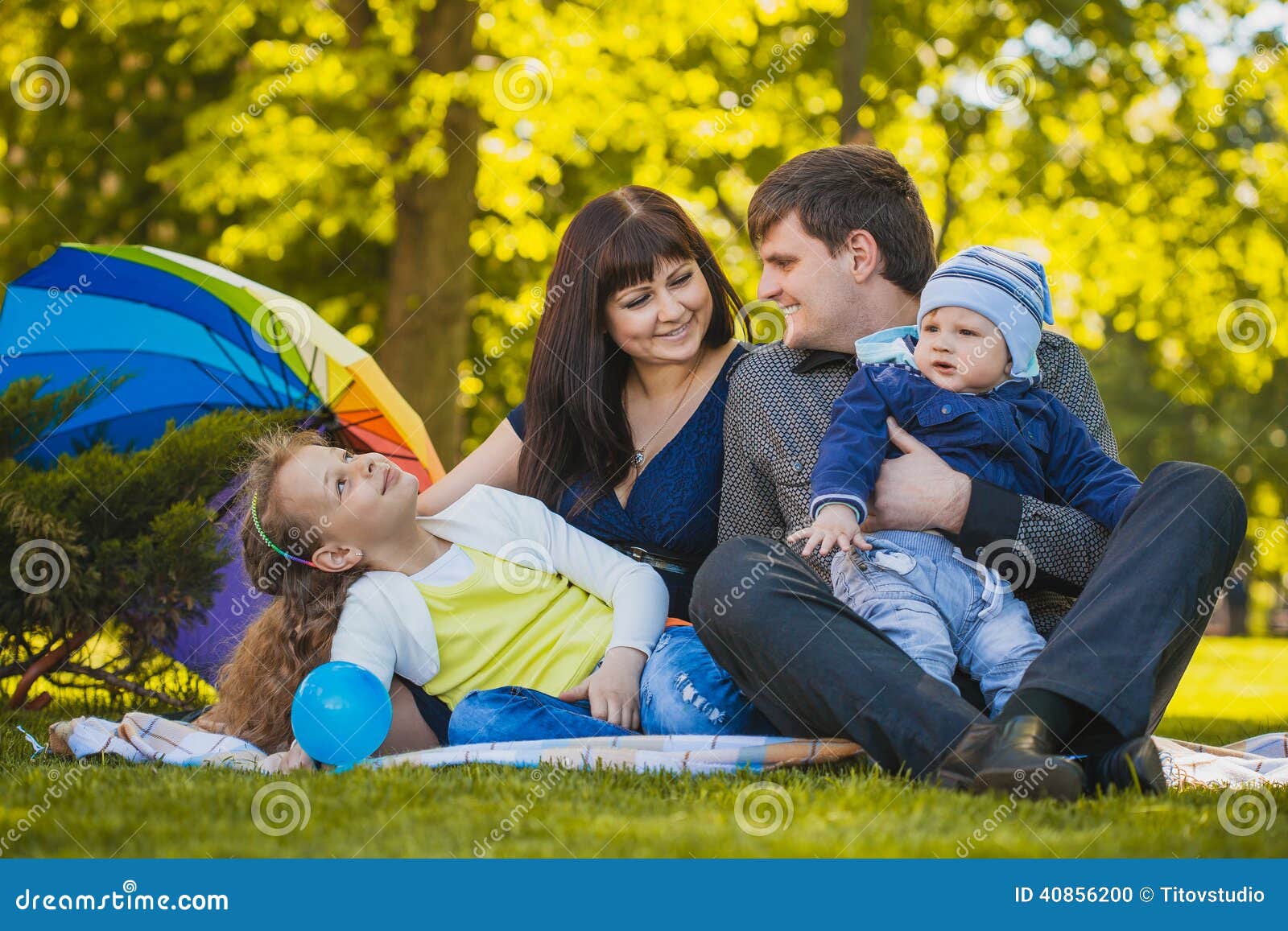 Happy Family are Plaing in the Park Stock Photo - Image of baby, life ...