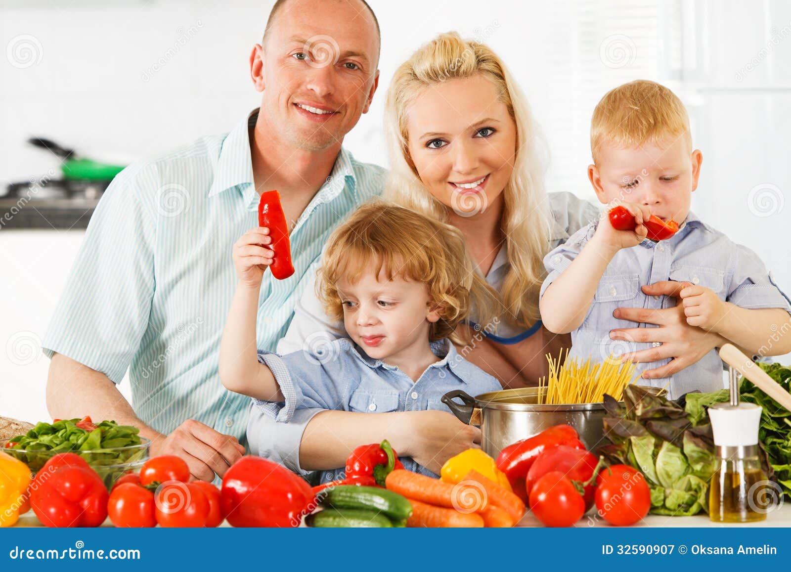 Healthy Happy Family Eating