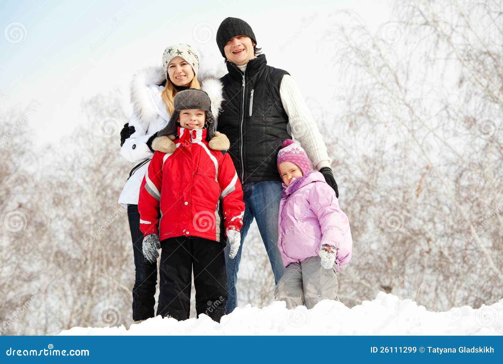 Happy Family in Winter Park Stock Image - Image of happy, four: 26111299