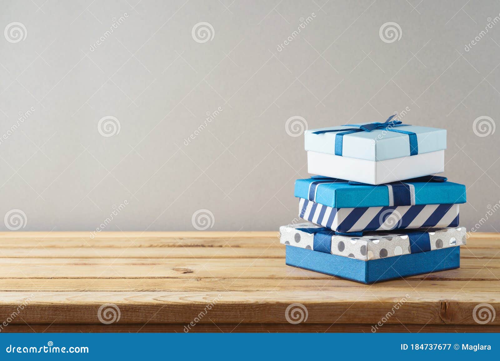 Happy Fathers Day Concept with Gift Box on Wooden Table Stock Image ...
