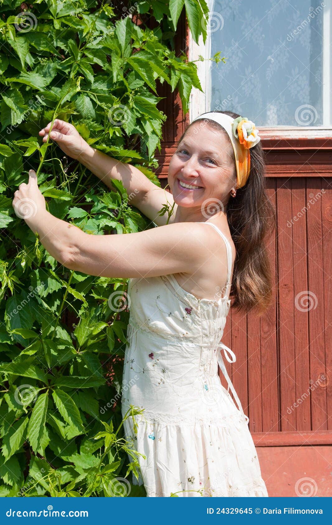 Happy female gardener stock image. Image of japanese - 24329645