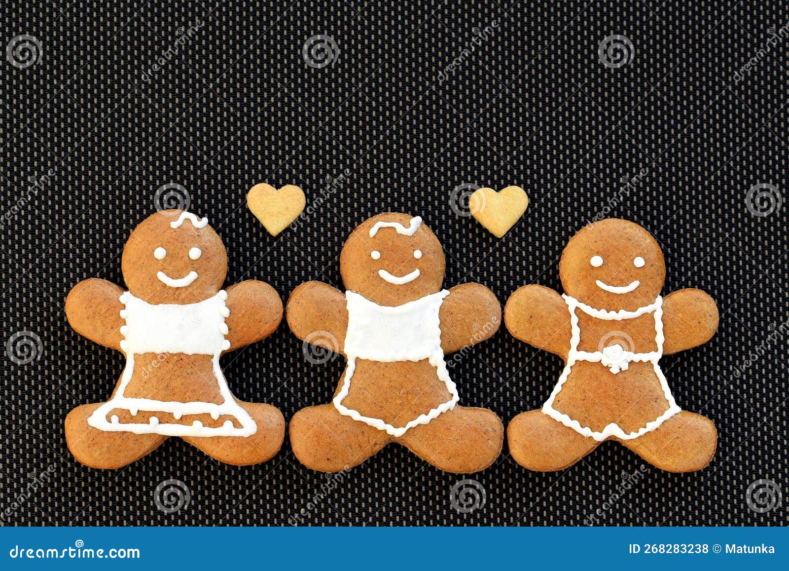 Happy Gingerbread Family with Hearts Stock Photo - Image of icing ...