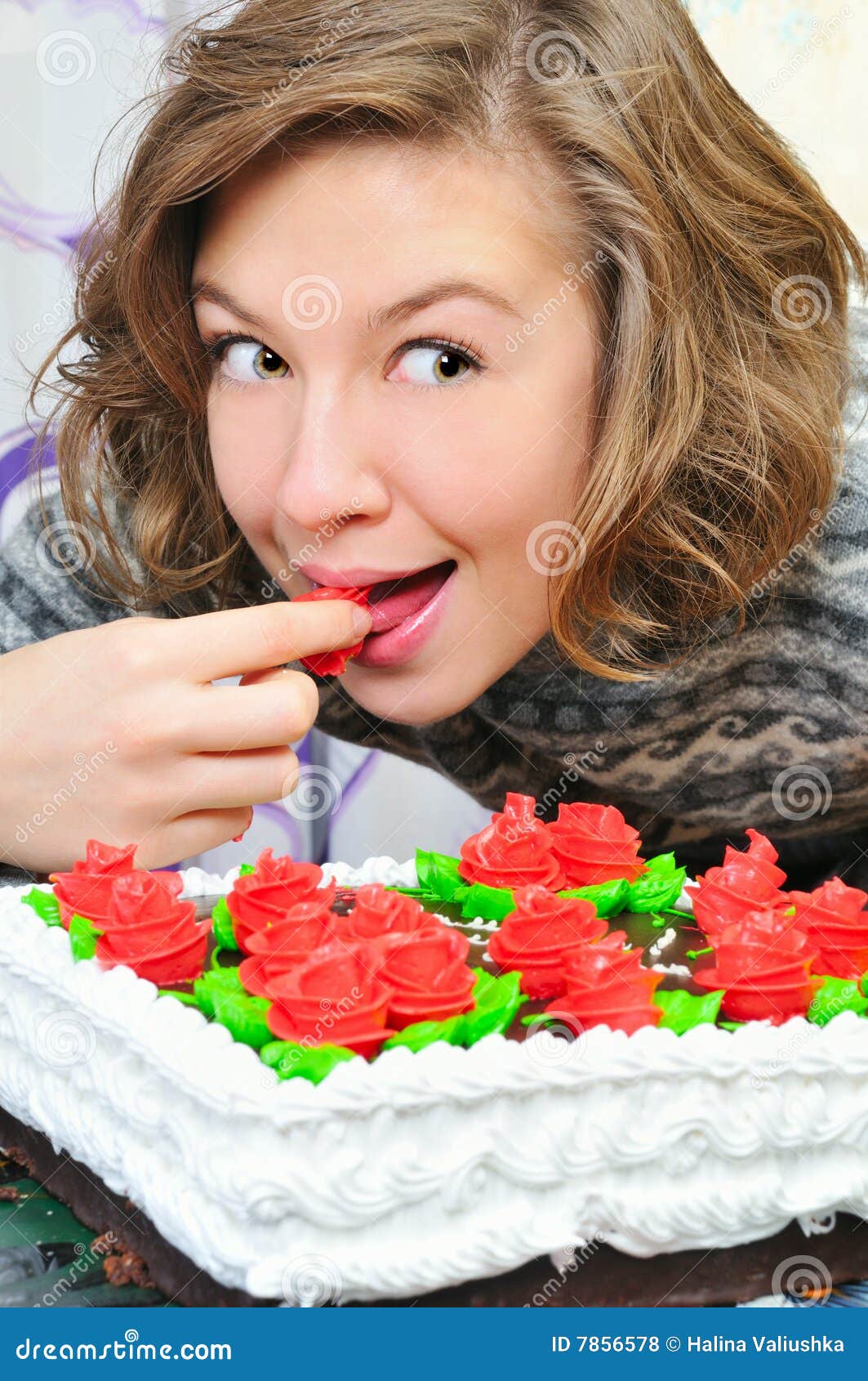 Happy Girl Eat Cake Royalty Free Stock Photos - Image: 7856578
