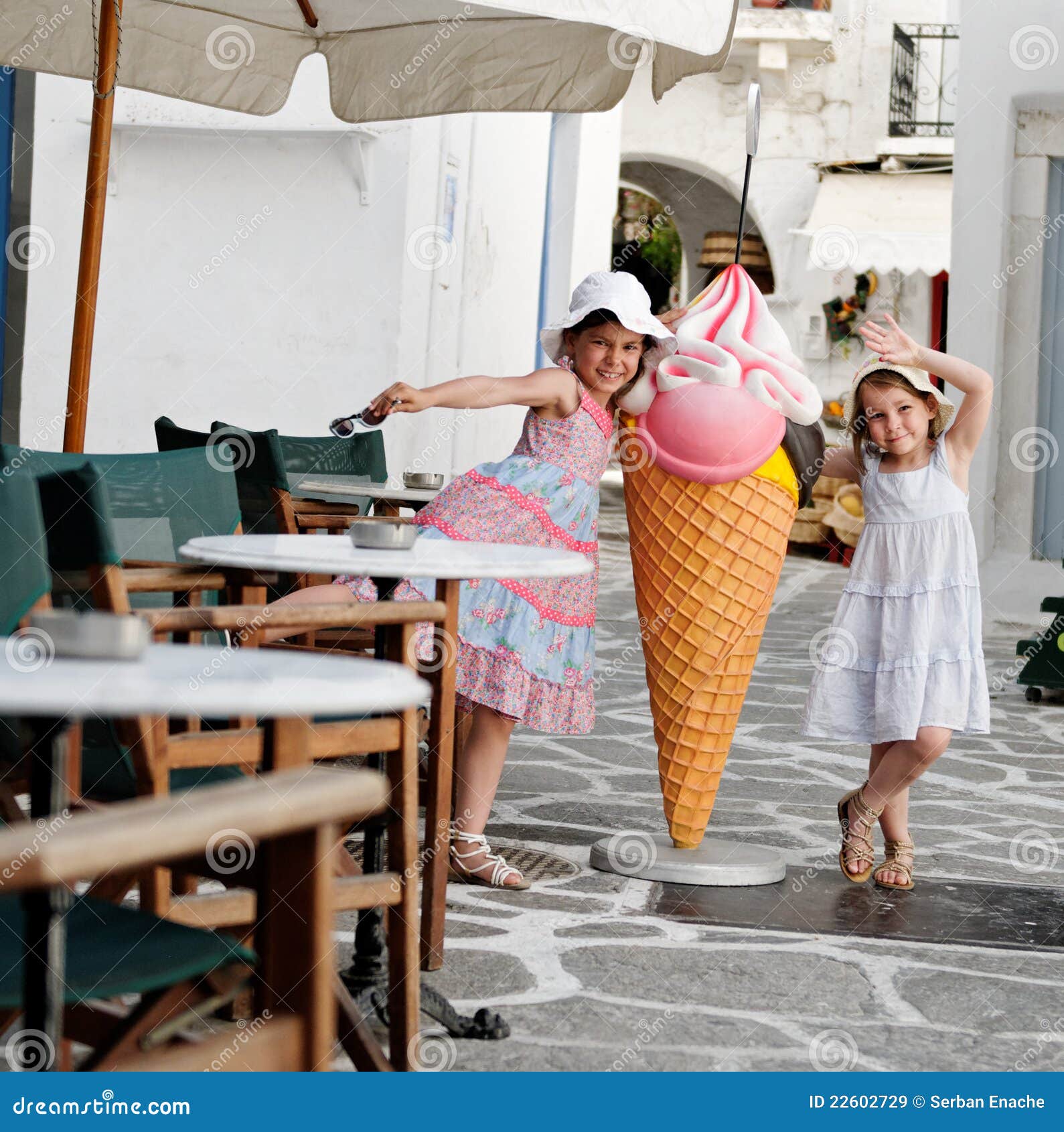 Happy Girls and Icecream Cone Stock Image - Image of wave, paved: 22602729